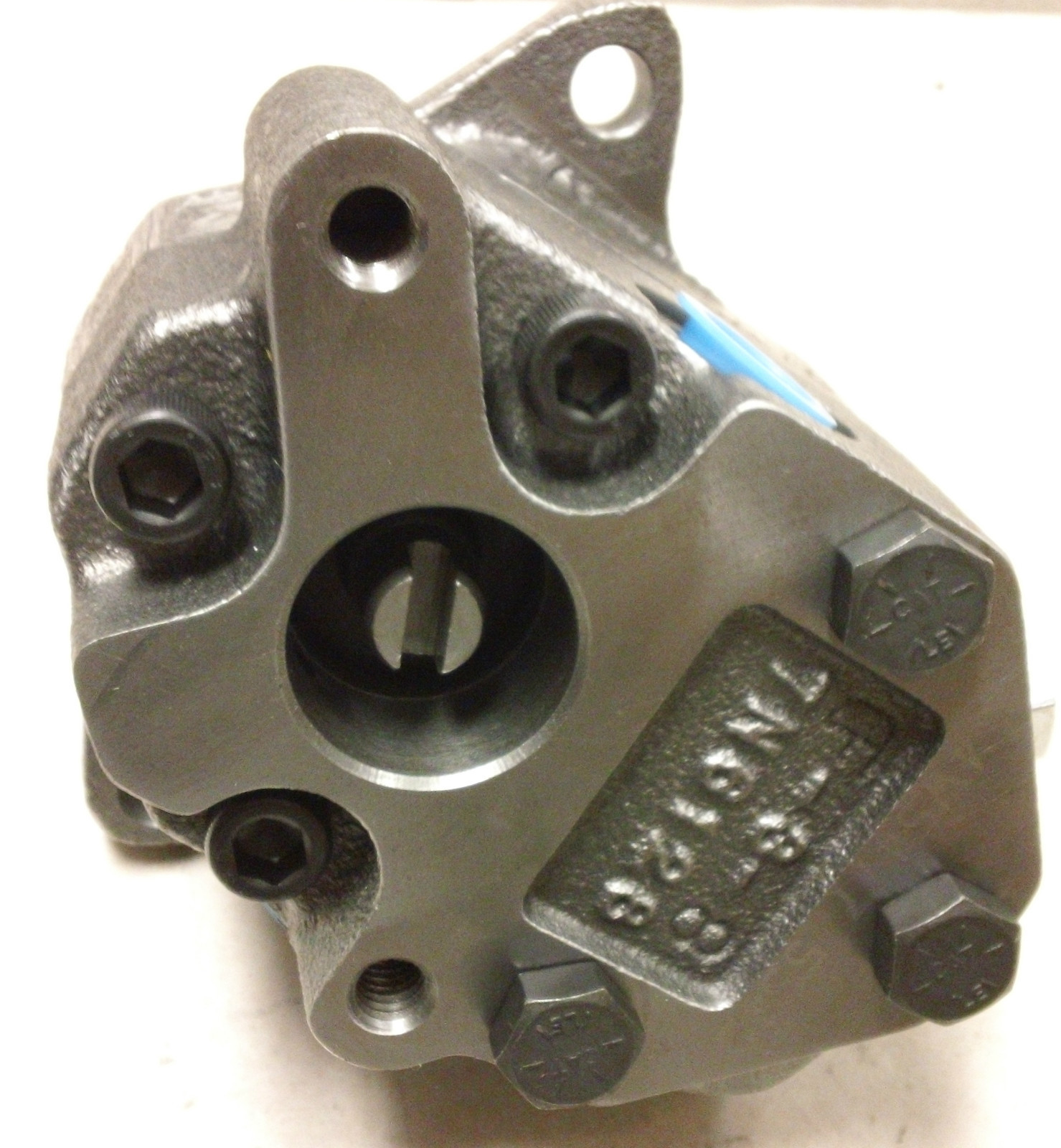 4W-5477: Pump GP, Fuel | Novi Group