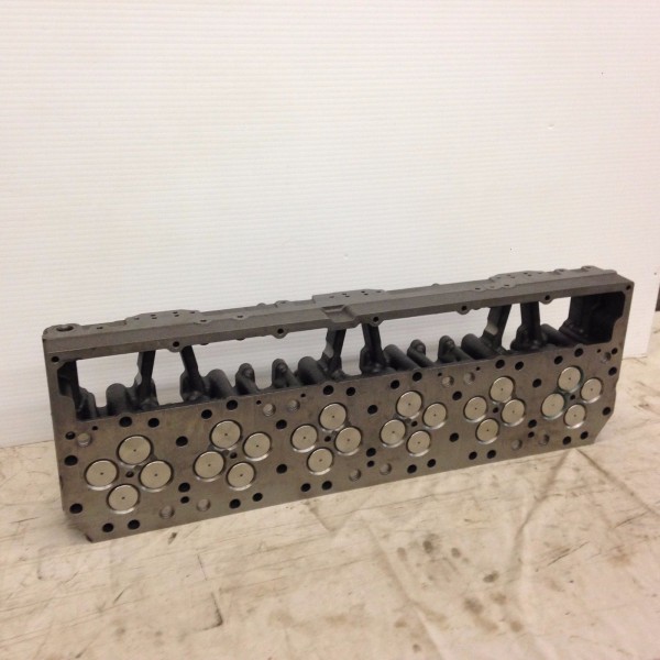 4P-6510: Cylinder head | Novi Group