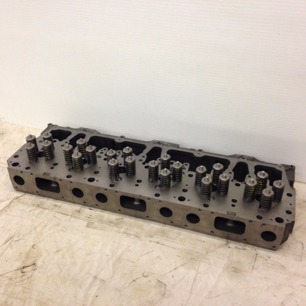 4P-6510: Cylinder head | Novi Group