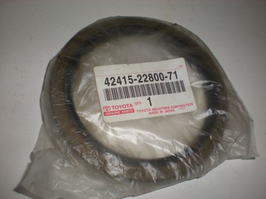 42415-22800-71: Oil Seal | Novi Group
