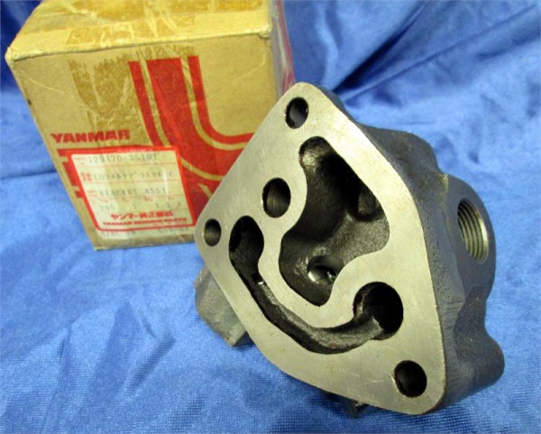 129470-35101: BRACKET, OIL FILTER | Novi Group