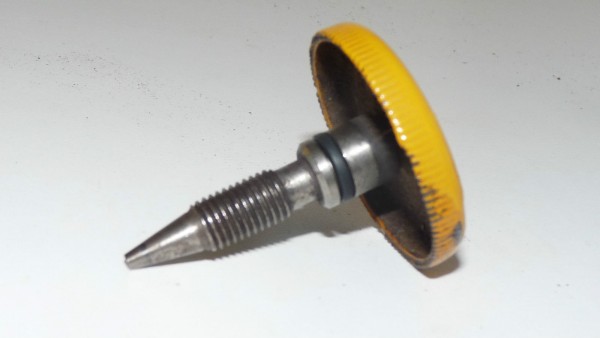 6L-9538: NEEDLE ASSEM | Novi Group