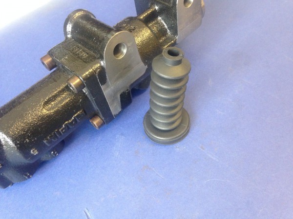 271981: Brake Master Cylinder | Novi Group