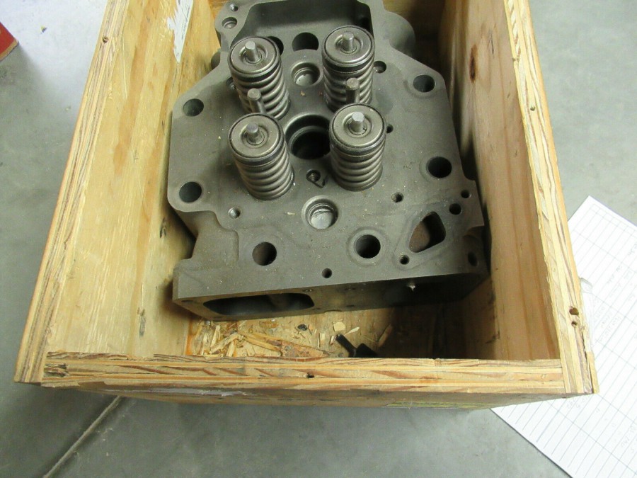 206-1555: CYLINDER HEAD GP | Novi Group