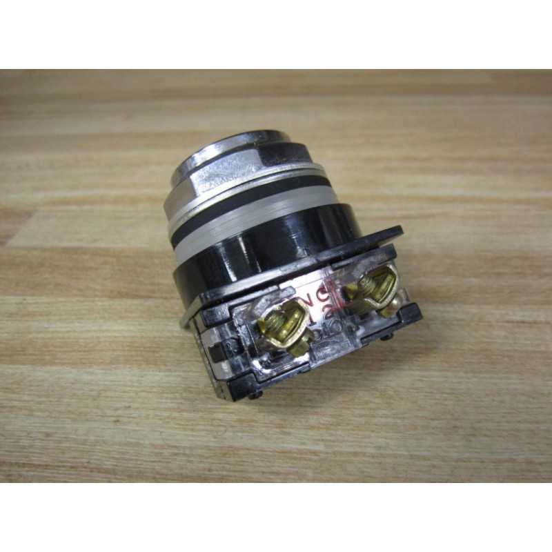 CR104P: PUSH BUTTON RED | Novi Group