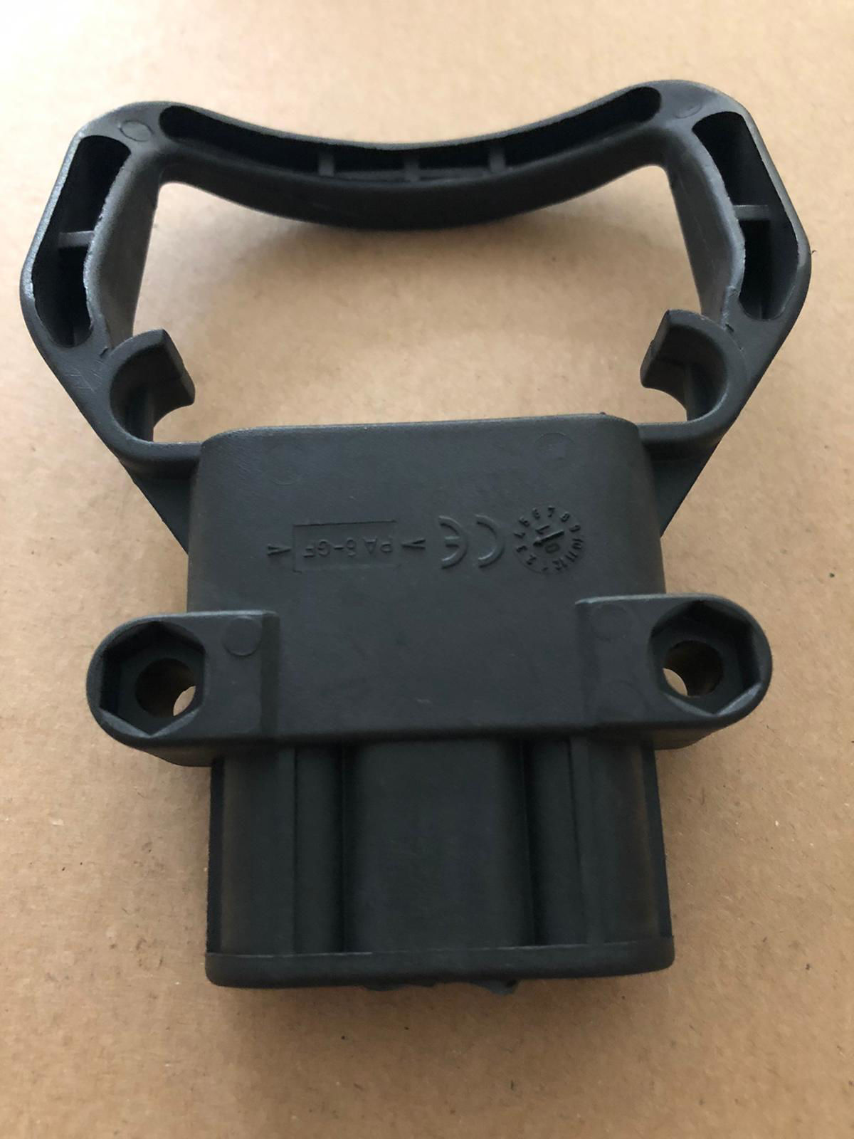 75342-01: Rema 80 A Female Battery Connector-Socket with Handle | Novi ...