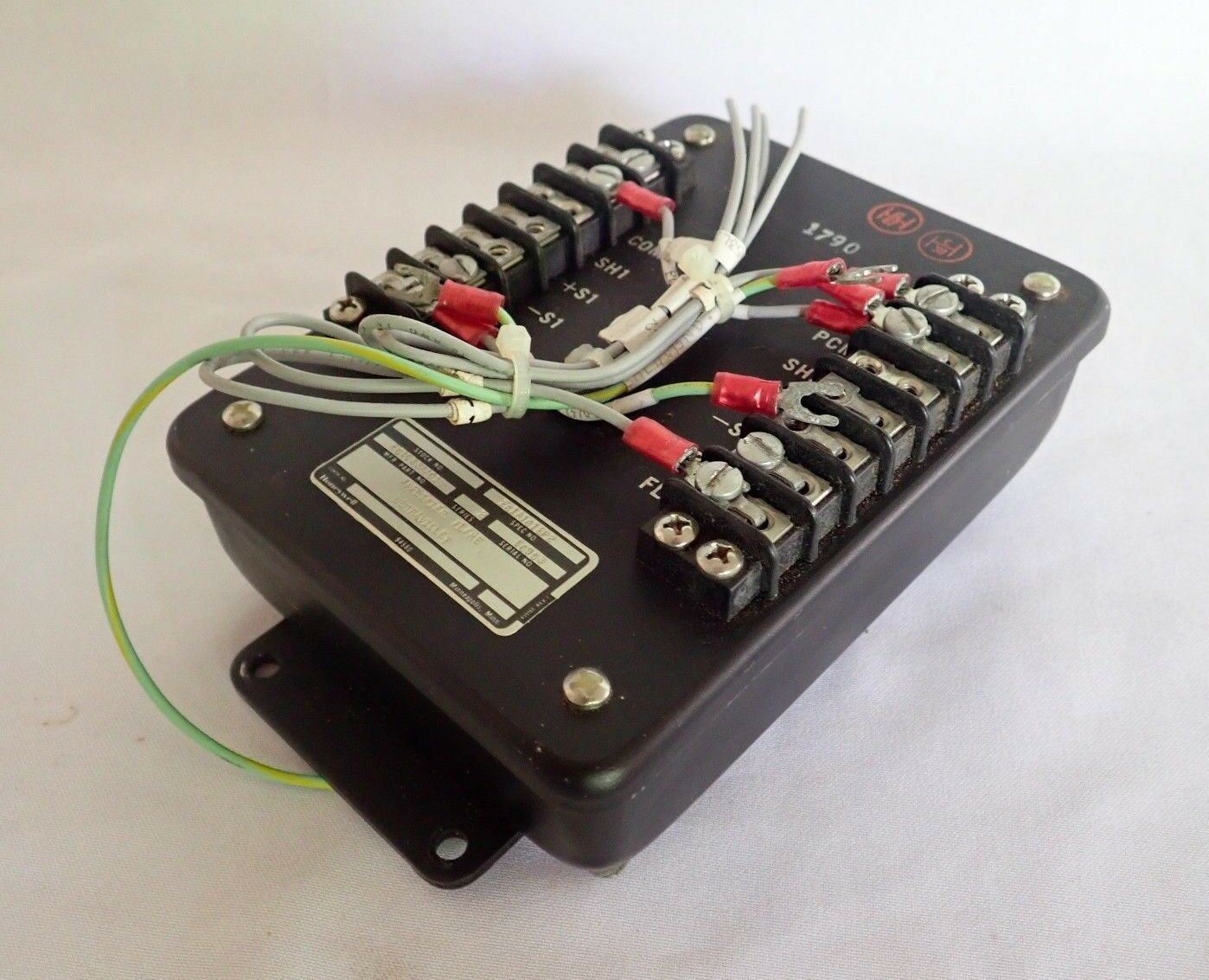 EG1033AA01: UV FLAME AMPLIFIER DETECTOR | Novi Group