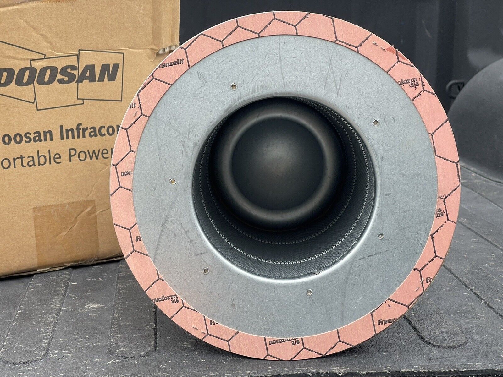 46555952: AIR OIL SEPERATOR FILTER | Novi Group