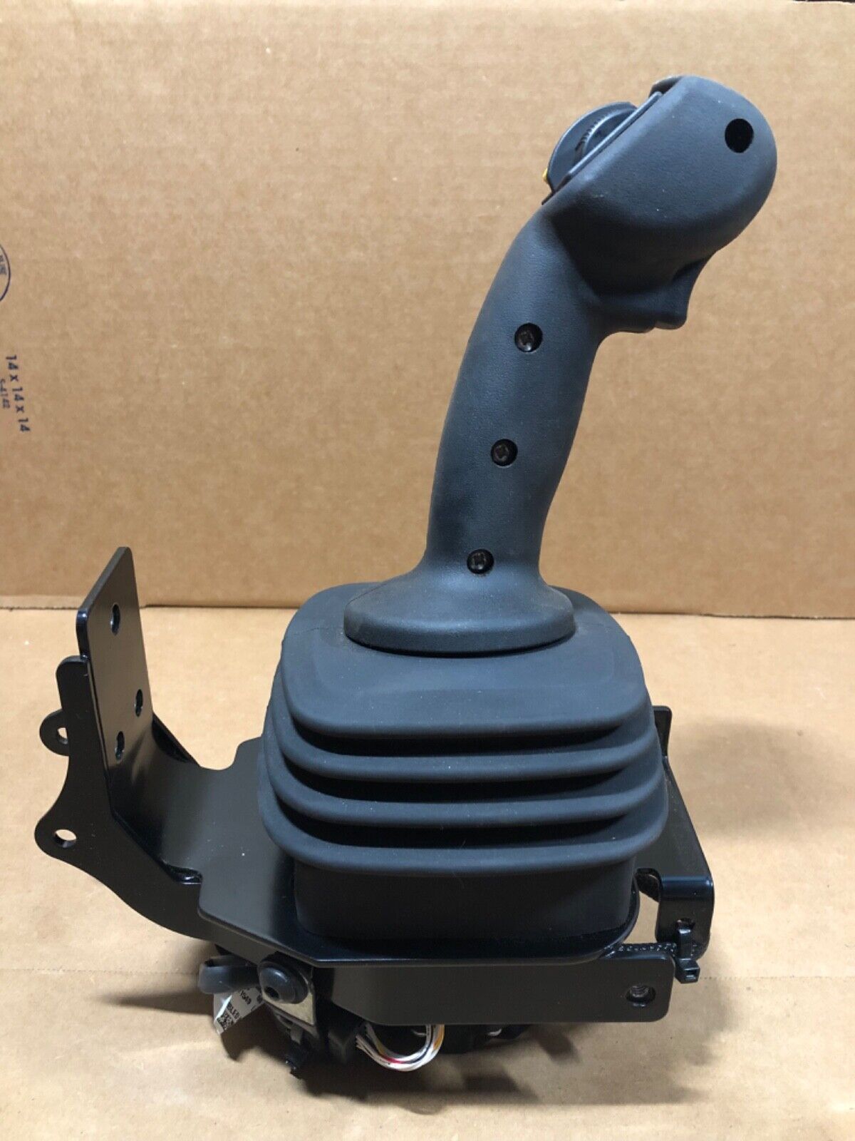 460-5356: CONT GP-JOYS | Novi Group