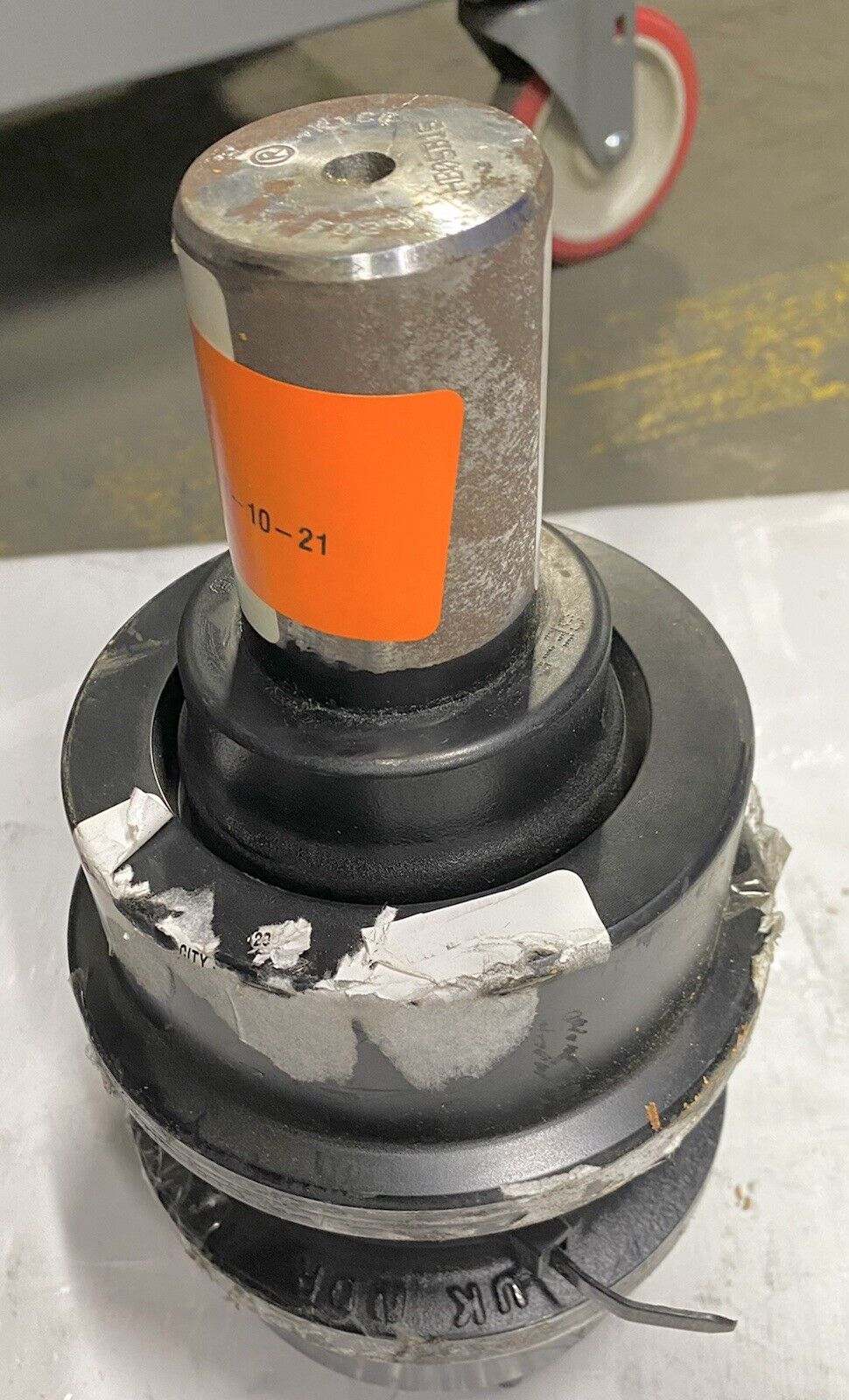 8E-5600: ROLLER GP-TRACK CARRIER | Novi Group