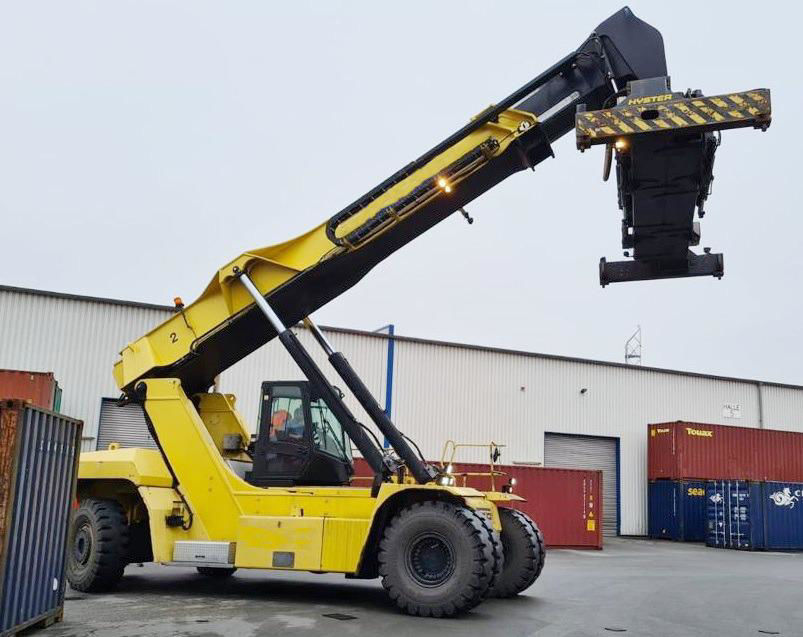 HYSTER-RS45-31CH: Hyster RS45-31CH Reach Stacker 2014 Model | Novi Group