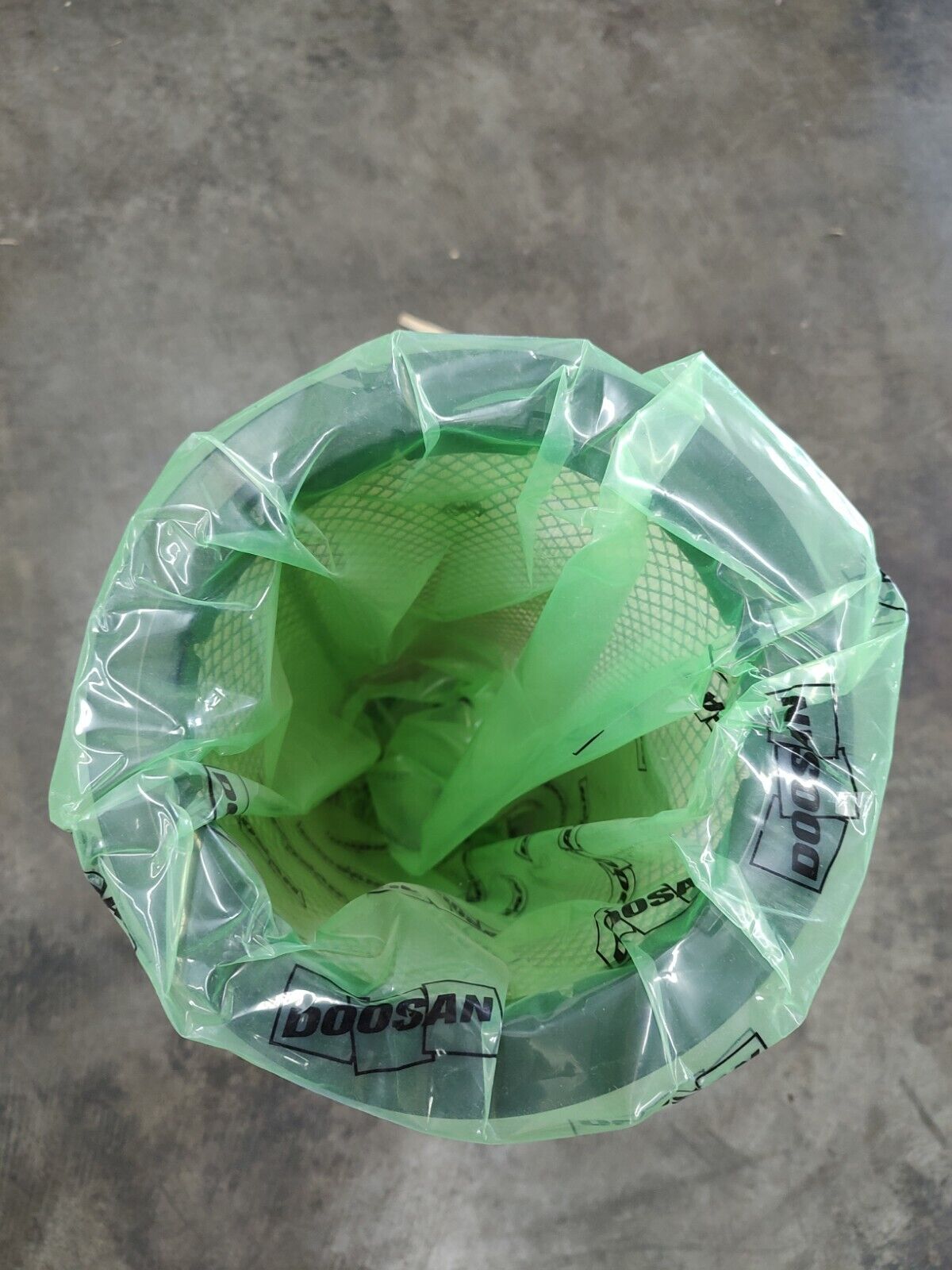 doosan-400504-00111: Air Filter | Novi Group