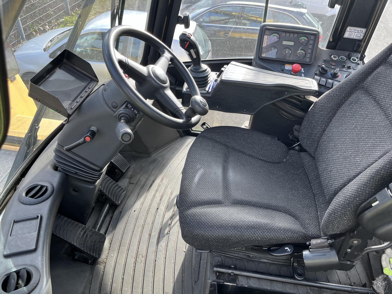 HYSTER RS45-31CH-2017: Hyster RS45-31CH Reach Stacker 2017 Model | Novi ...